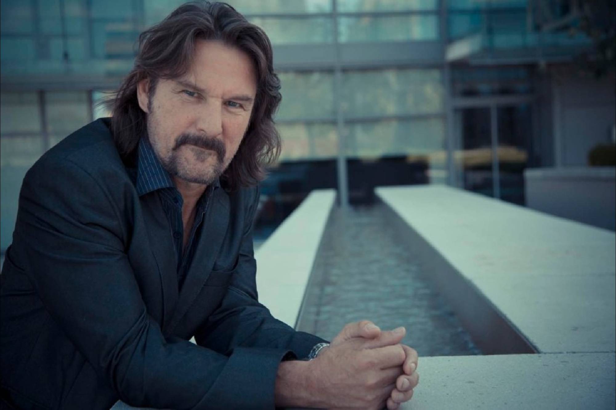 PHOTO GALLERY | John Tench