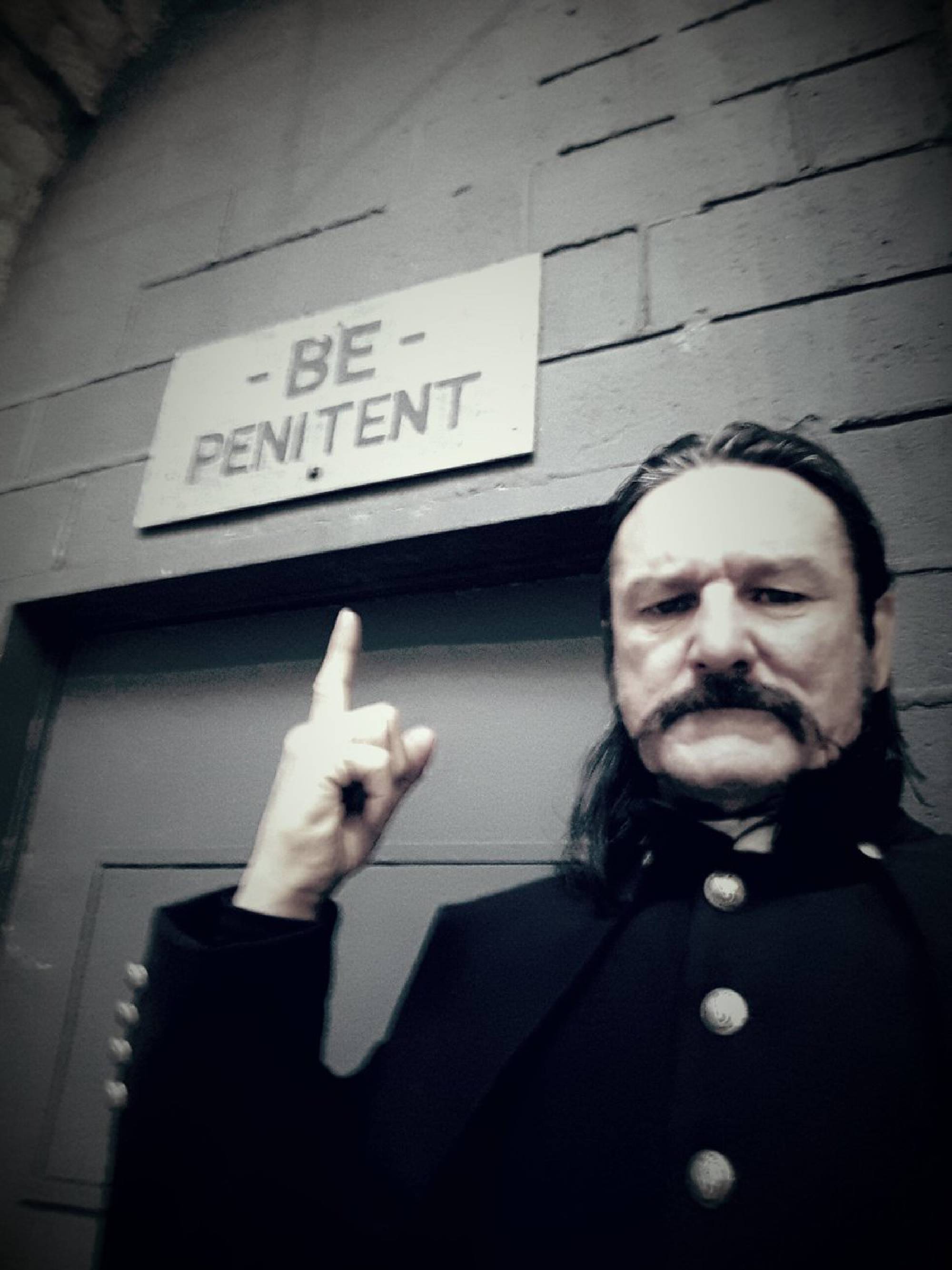 PHOTO GALLERY | John Tench